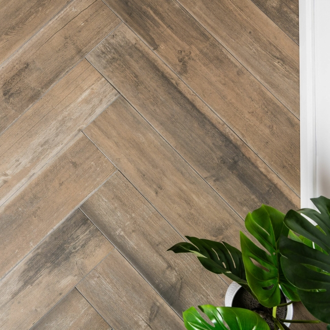 Wood Grain Tile Floor Design Trend: Wood Look Tile