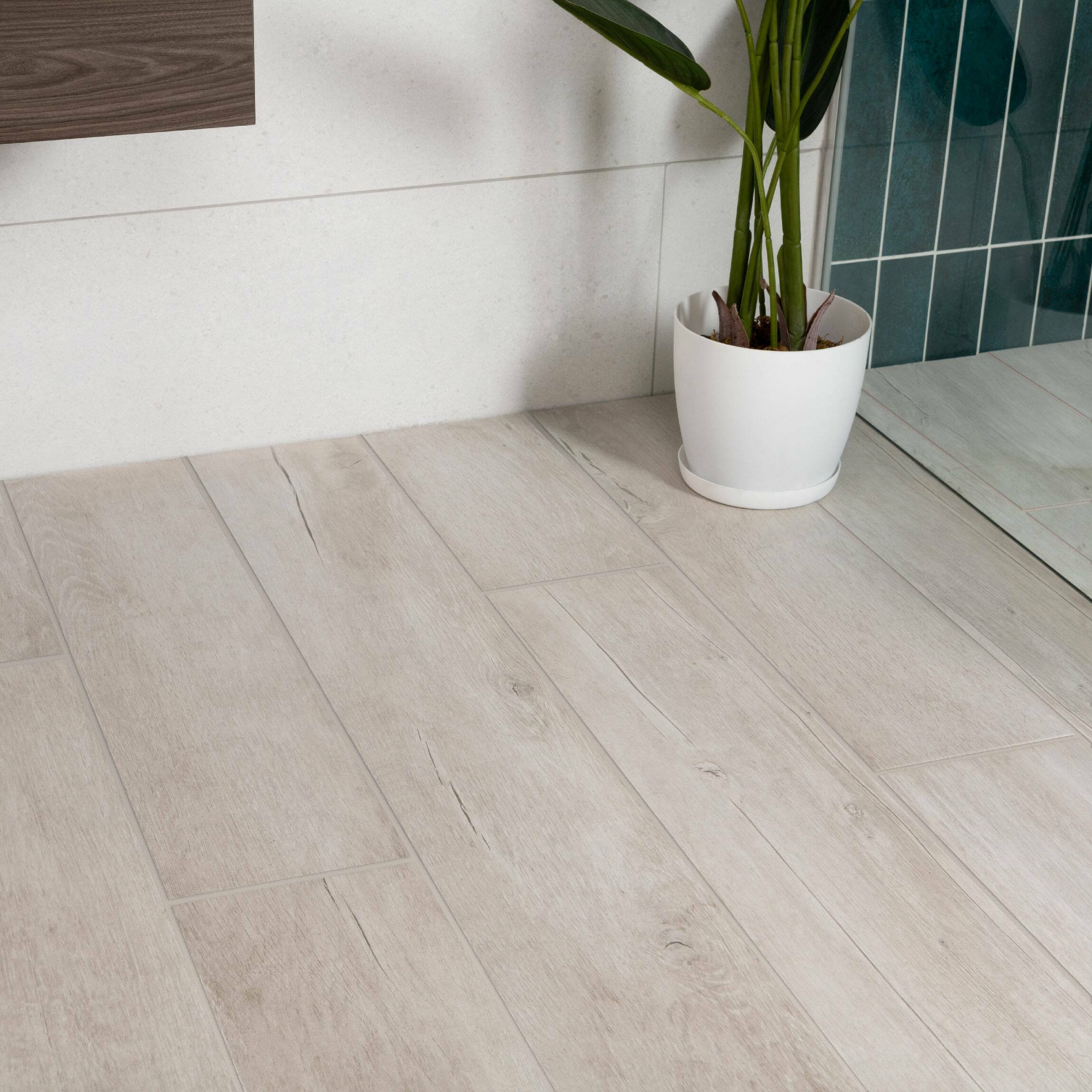 White Wood Effect Matt Porcelain Anti-Slip Large Floor Tiles | Walls ...